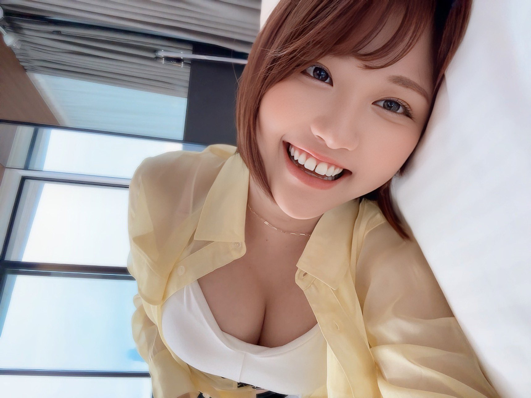 표정연기가 좋은 귀염상 AV 배우 아마츠키 아즈 - 후방주의 - 꾸르