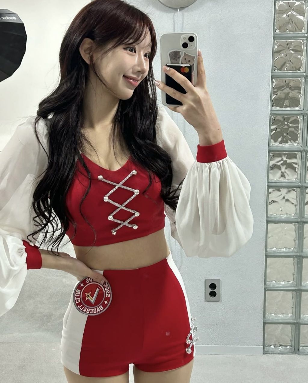 SSG 랜더스 치어리더들 - 후방주의 - 꾸르