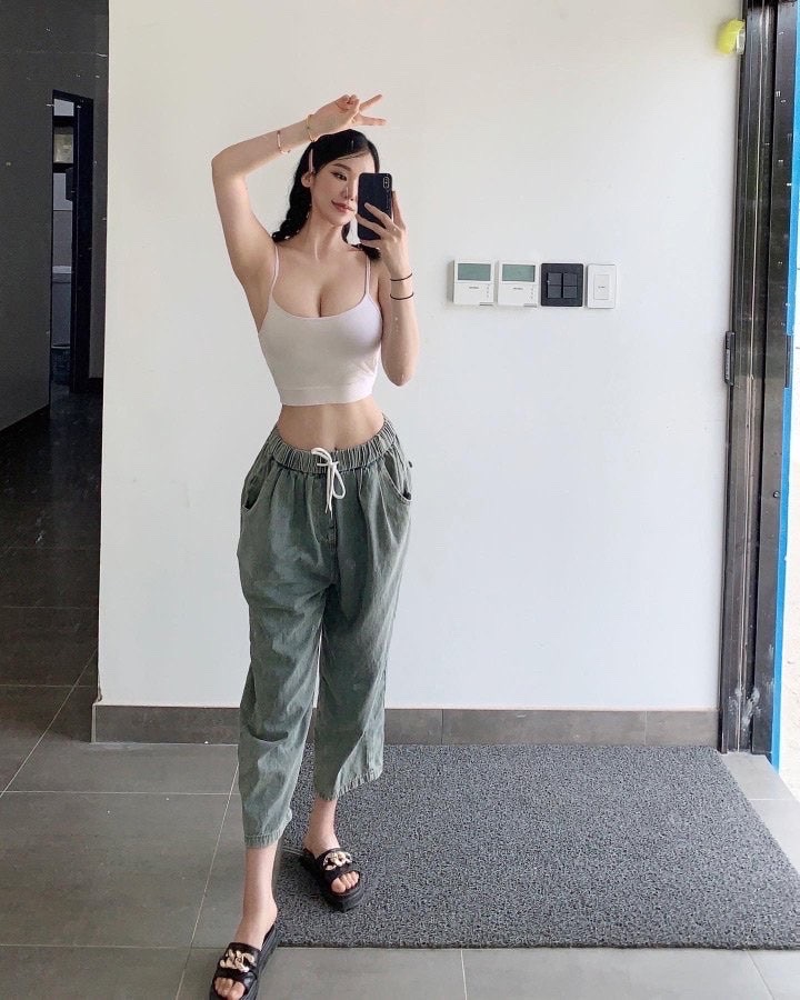 171cm 55kg 글래머라는 누나 - 후방주의 - 꾸르