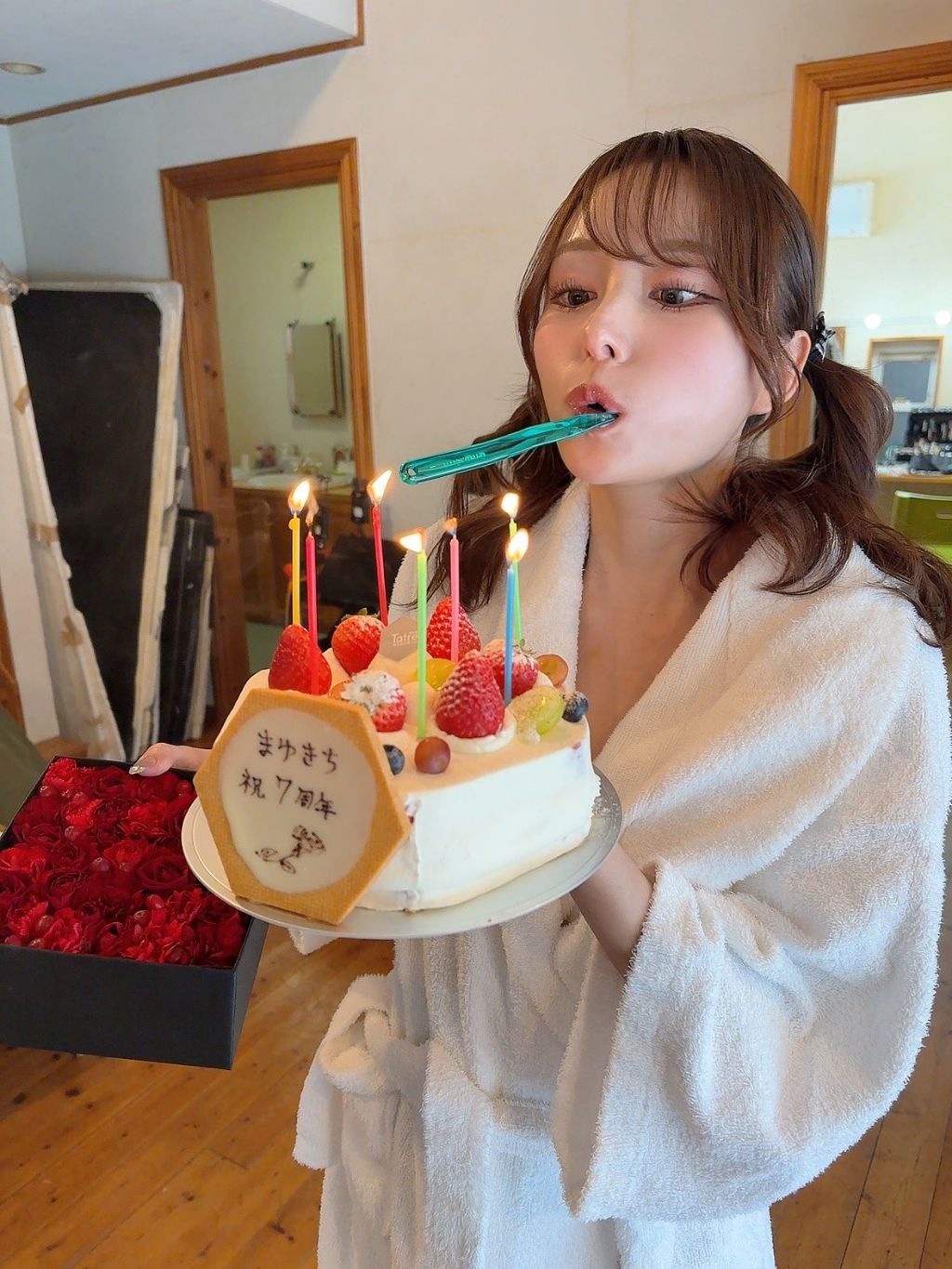 요즘 몸매 1황이라는 AV 배우 이토 마유키 - 후방주의 - 꾸르